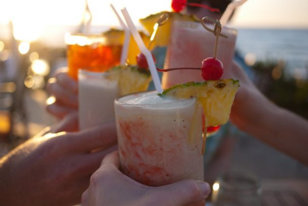 Nautical Themed Cocktails – 10 Top Drinks! | Cruising Sea